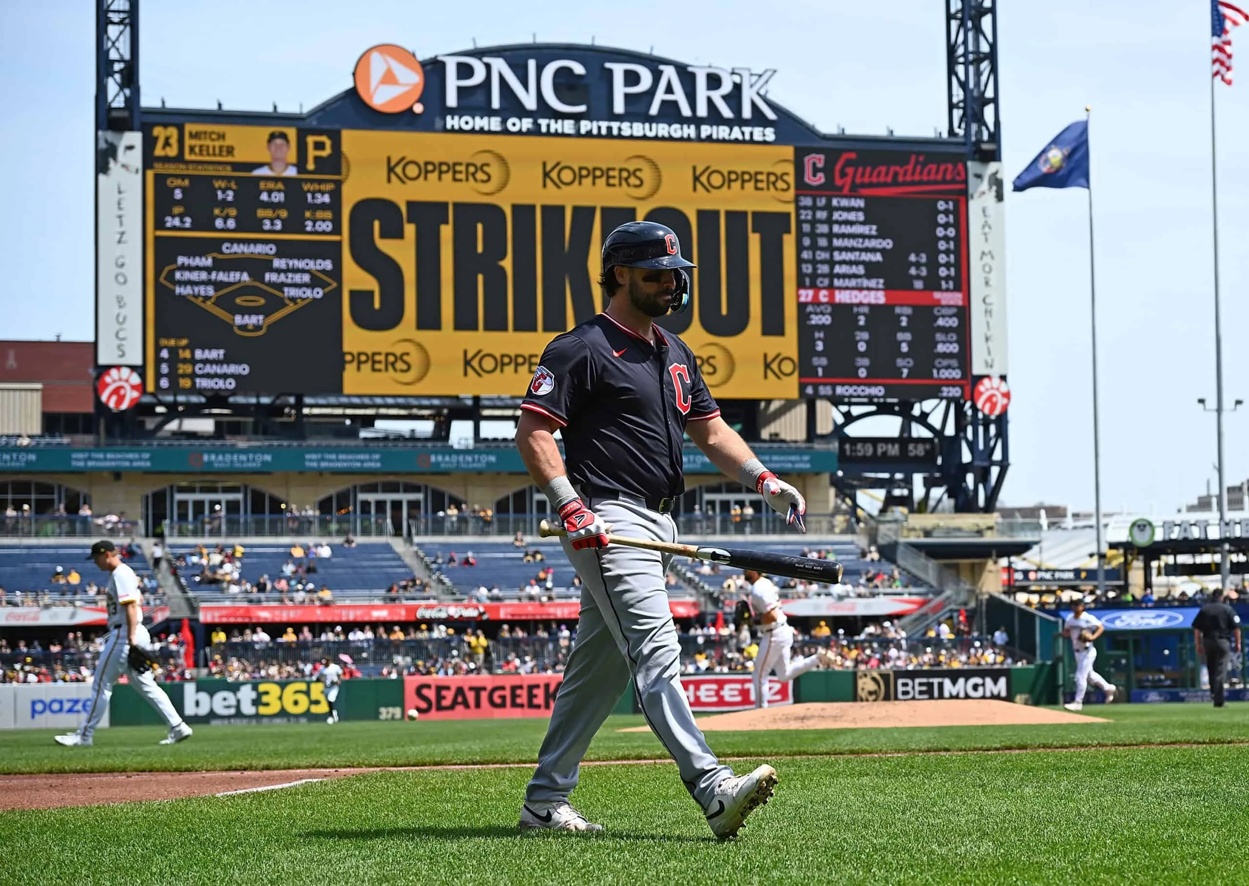 Austin Hedges Gushes About Guardians Pitcher On Tuesday